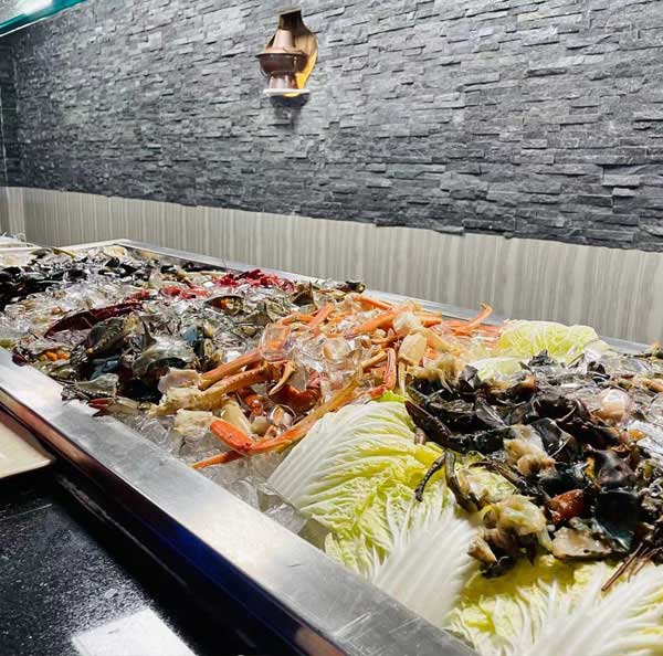 15 Epic All-You-Can-Eat Spots in Dallas! | Date Night Dallas